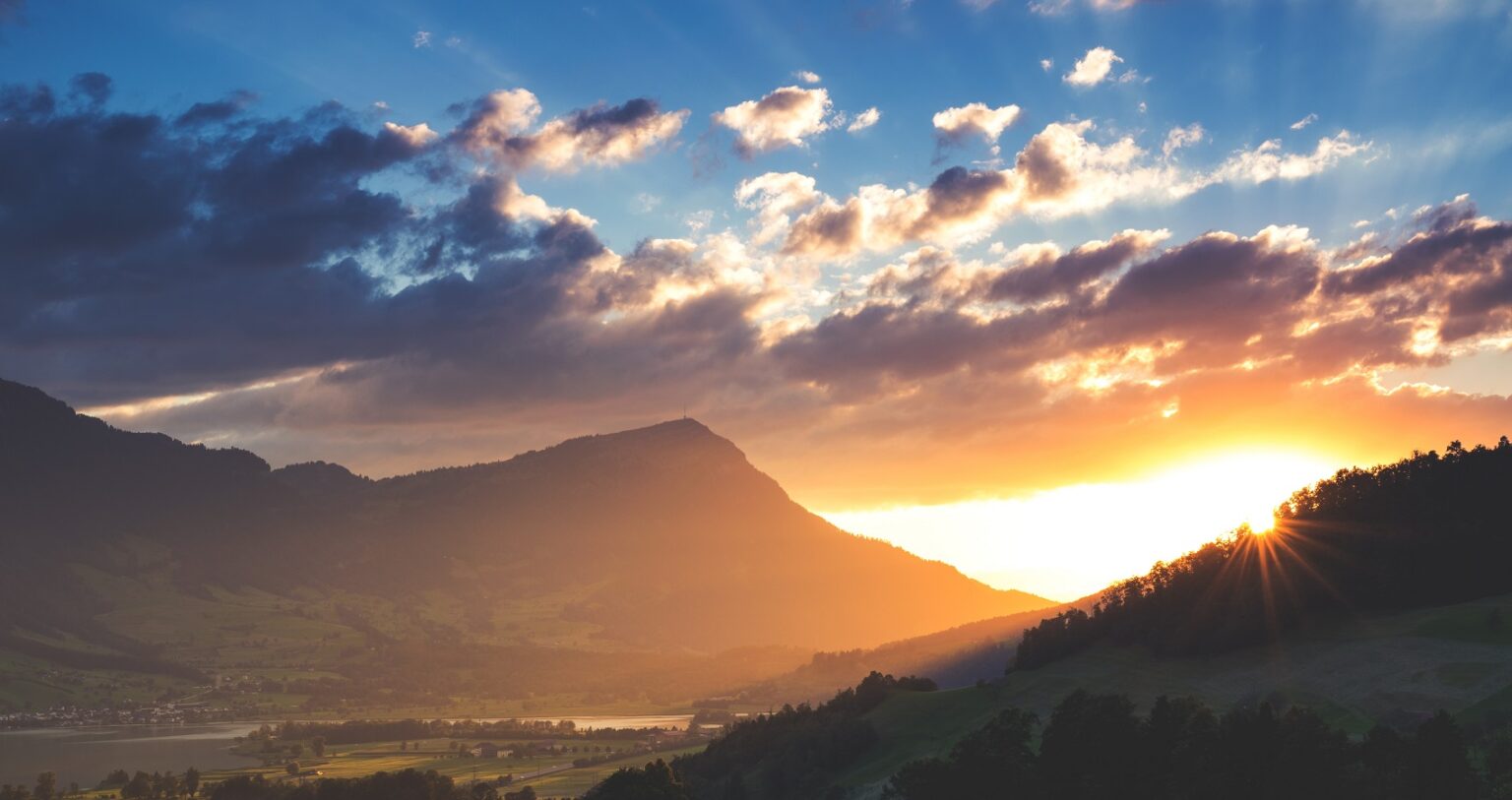 Hermosa Mañana written by José A Gómez at Spillwords.com