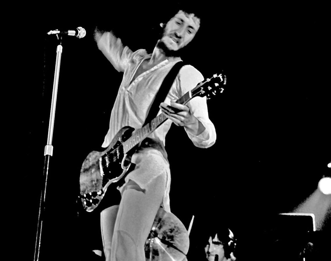 My Absinthe Mind written by Nicole Cheng at Spillwords.com