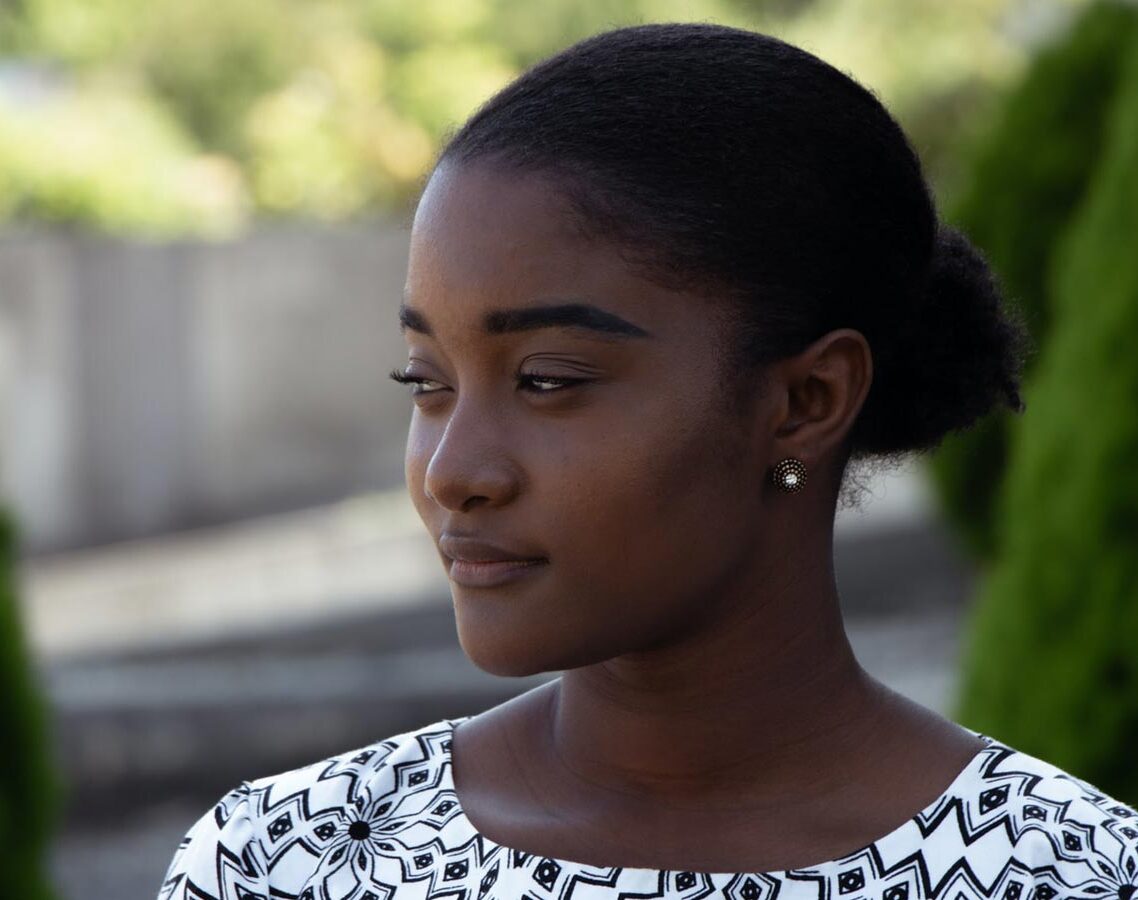 Wavesong, a nonet poem written by Freya Pickard at Spillwords.com