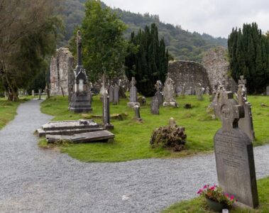 The Fork - poem by NÜK at Spillwords.com