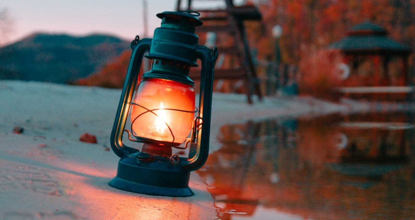 Within Range, poetry by Stephen Kingsnorth at Spillwords.com